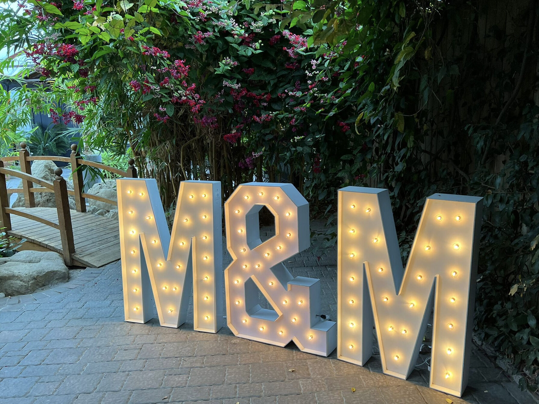 Tilsonburg Marquee Letters Company | Marquee Lights